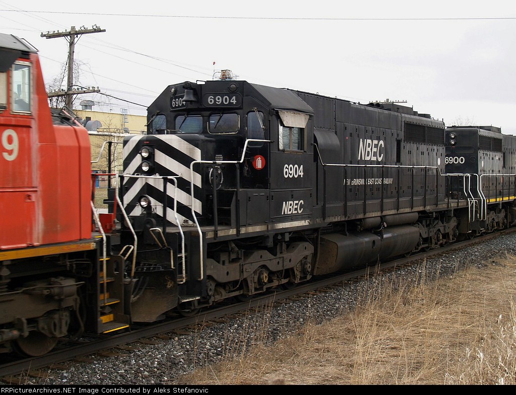 CN 149 crossing Oak Park Road west of Brantford @ 14:22